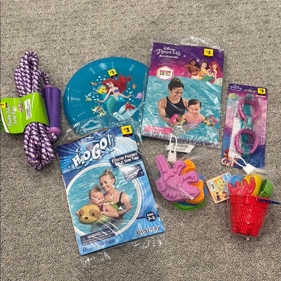 Disney | Toys | New Summer Fun Bundle | Poshmark